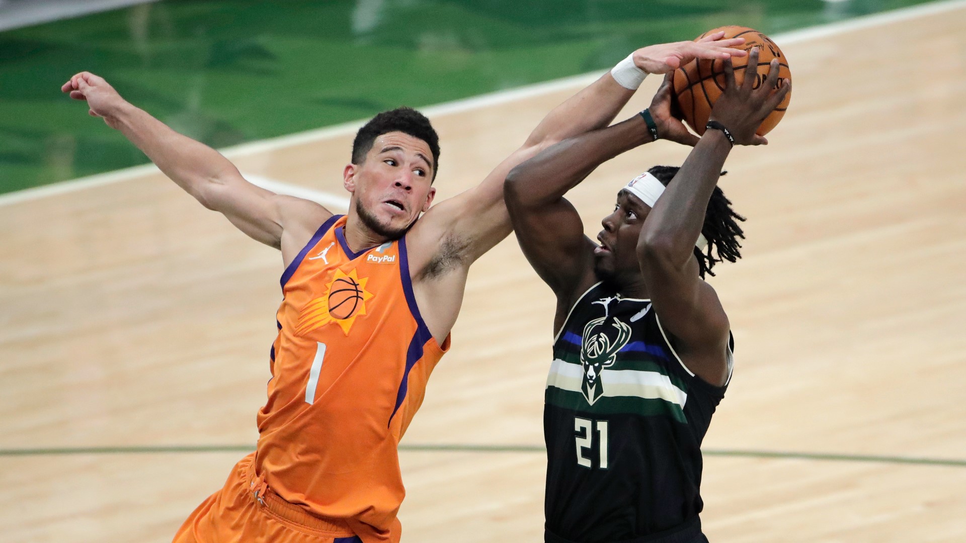 NBA Finals players arrive in Japan | kvue.com