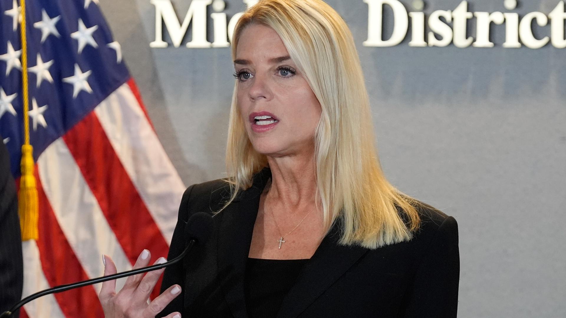 LGBTQ advocates slam DOJ's alleged talks of transgender gun bans | kvue.com