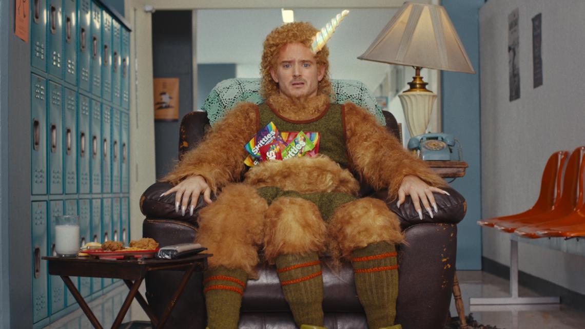 You could have Skittles film its Super Bowl ad at your house. Here's ...