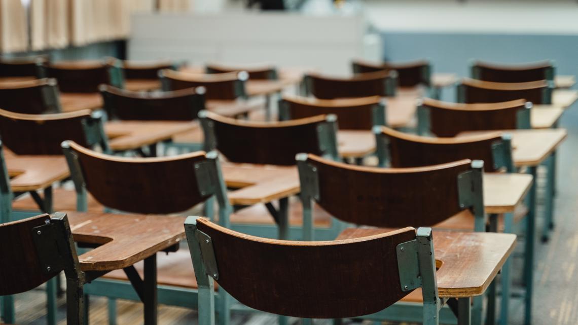 'I would shoot you if I could': Substitute teacher arrested after ...