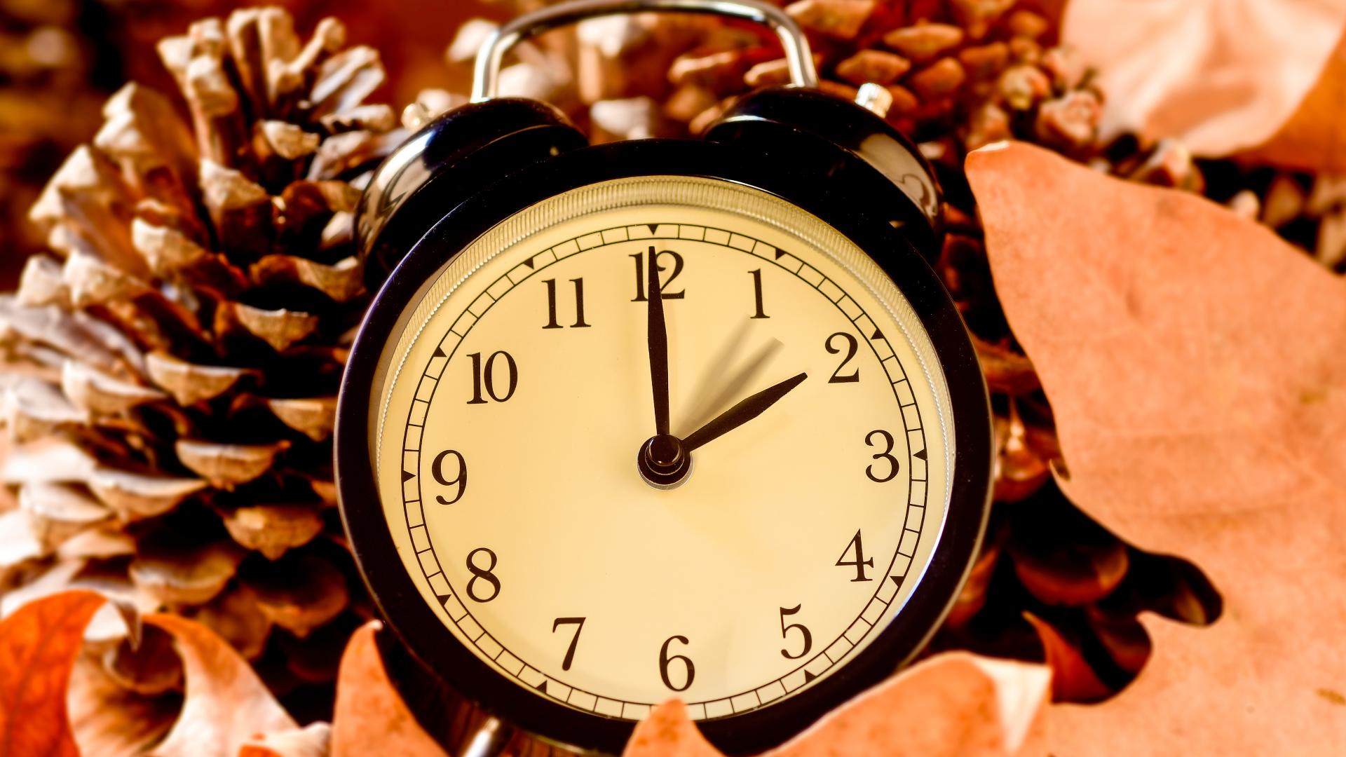 Daylight saving time: When do clocks fall back in 2025? | kvue.com