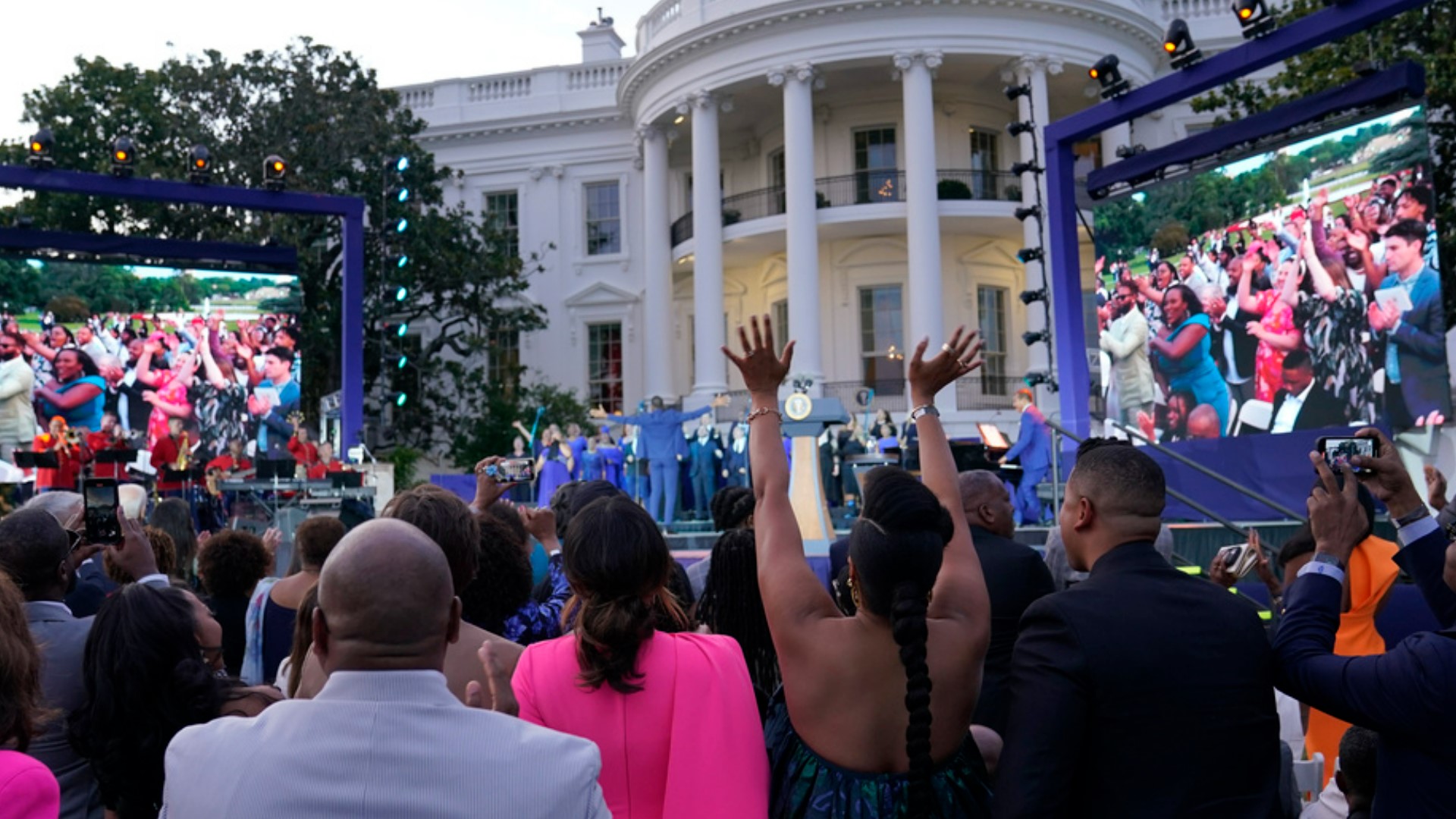 Biden hosts Juneteenth concert on White House lawn | kvue.com