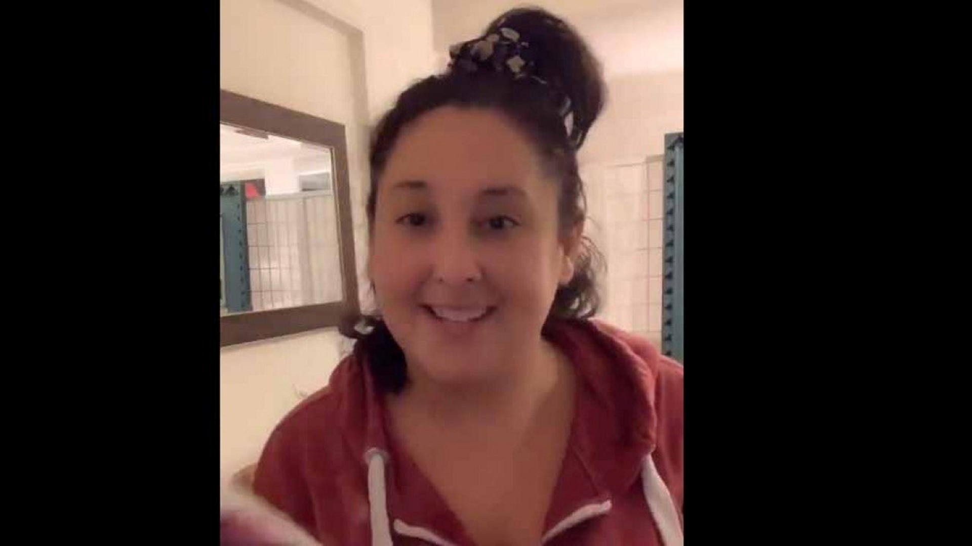 Comedian Robyn Schall Vows Not to Make a 2021 Goals List After Her 2020 ...