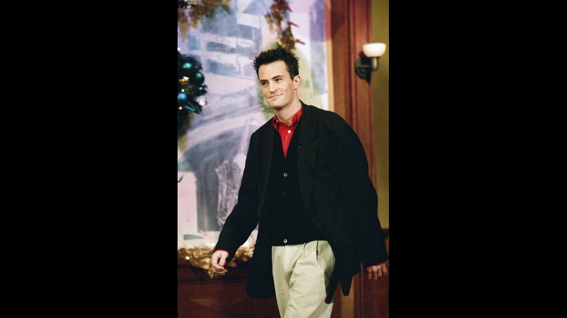 Matthew Perry Recalls Struggling With Addiction During 'Friends ...