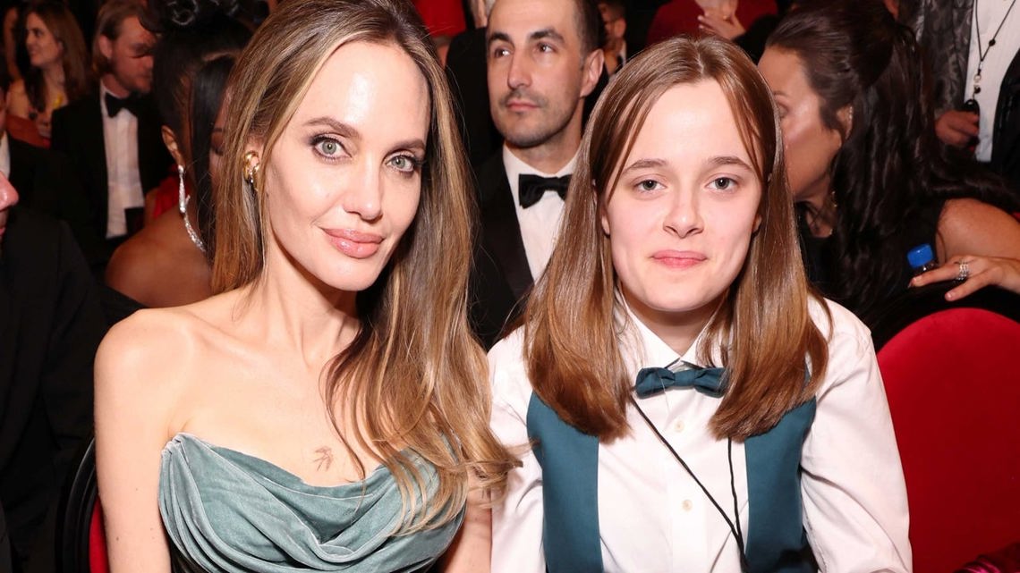Angelina Jolie and Brad Pitt's Daughter Vivienne Wins First Tony Award ...