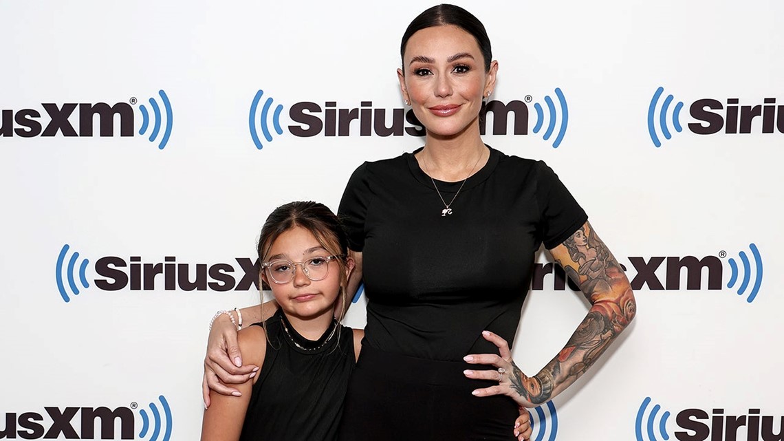 Jenni 'JWOWW' Farley's 9-Year-Old Daughter Meilani Drags Her Fashion ...