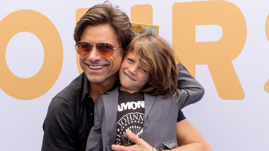 John Stamos' 4-Year-Old Son Billy Has the Cutest Way to Calm Down ...
