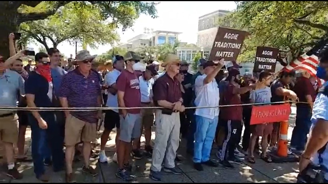 Protesters on both sides of the Texas A&M Sully statue debate | kvue.com