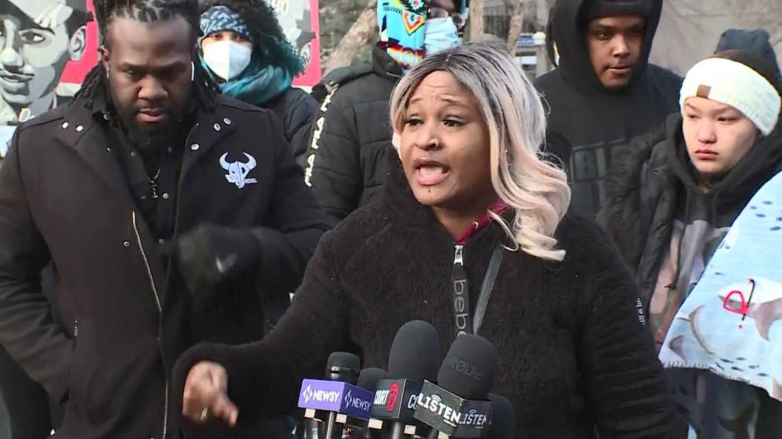 Daunte Wright's parents speak on Potter sentencing | kvue.com