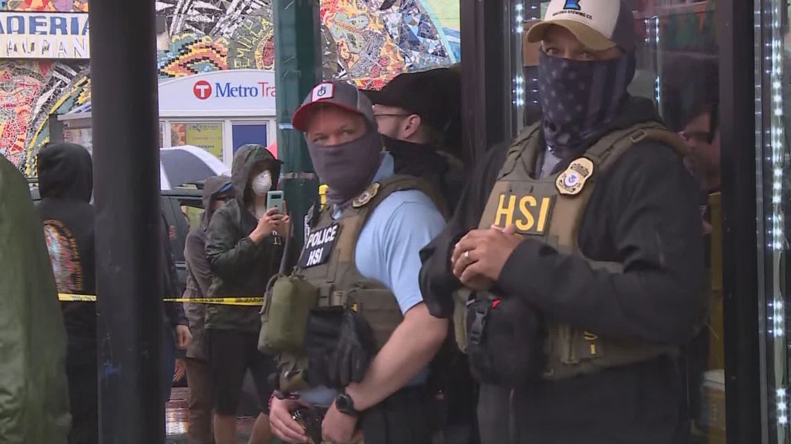 Infowars reporter killed in Austin: New details released by police ...