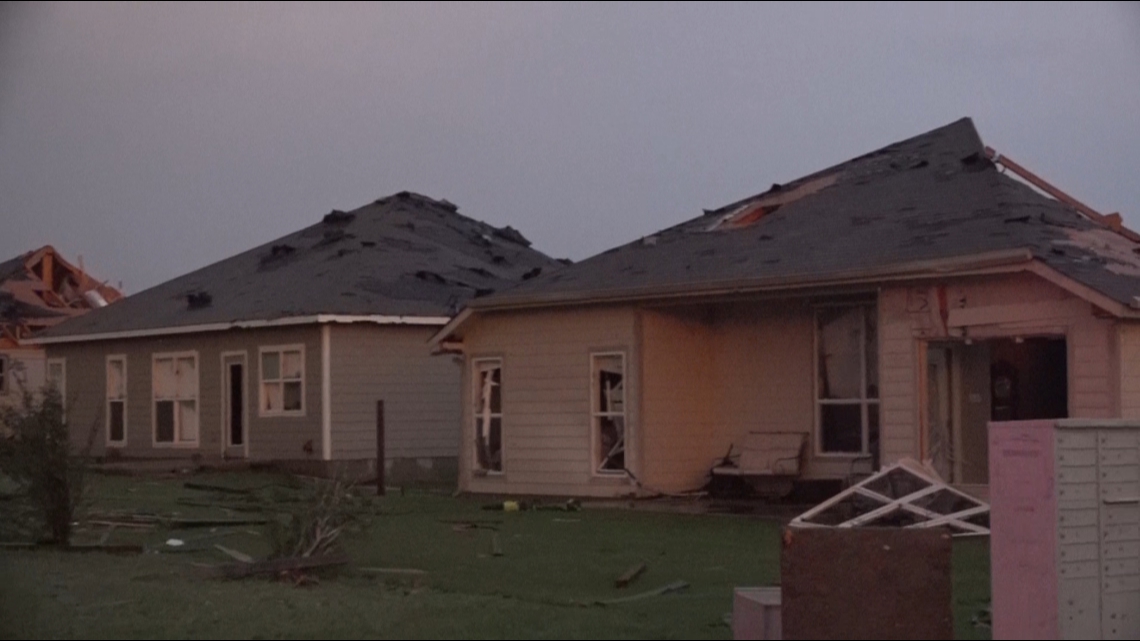 Homes destroyed after possible tornado hits Temple, Texas | kvue.com