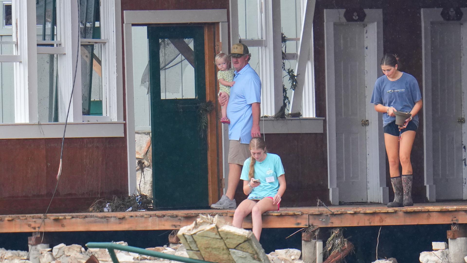 Texas flood updates: Searches continue Sunday in Kerr County | kvue.com