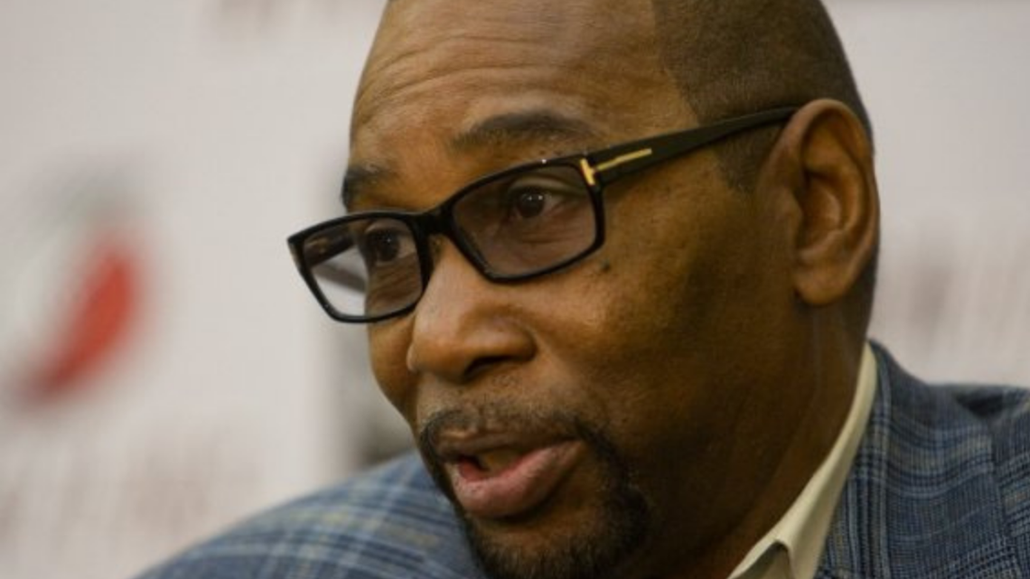 Report: Former Blazers exec Larry Miller says he shot a man at 16 ...