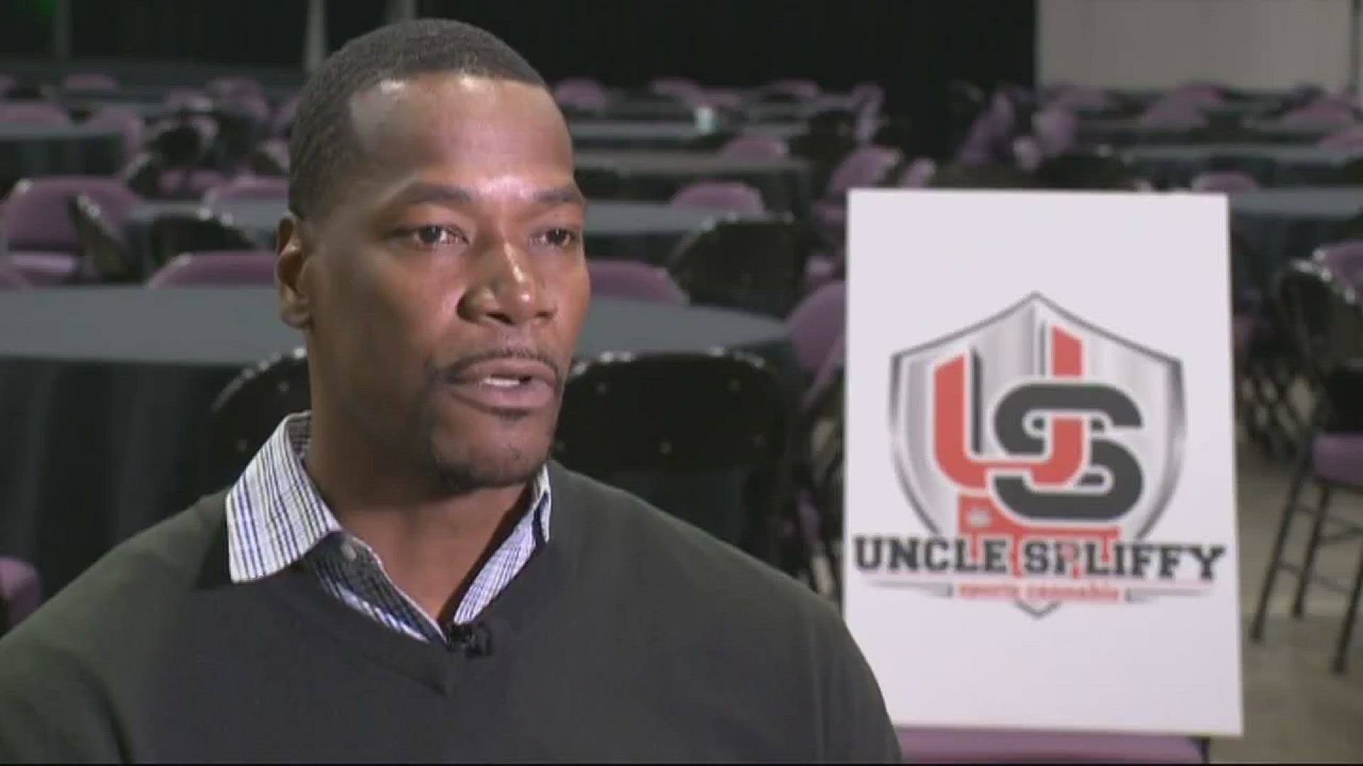 Former Blazer Cliff Robinson says he's improving after minor brain ...