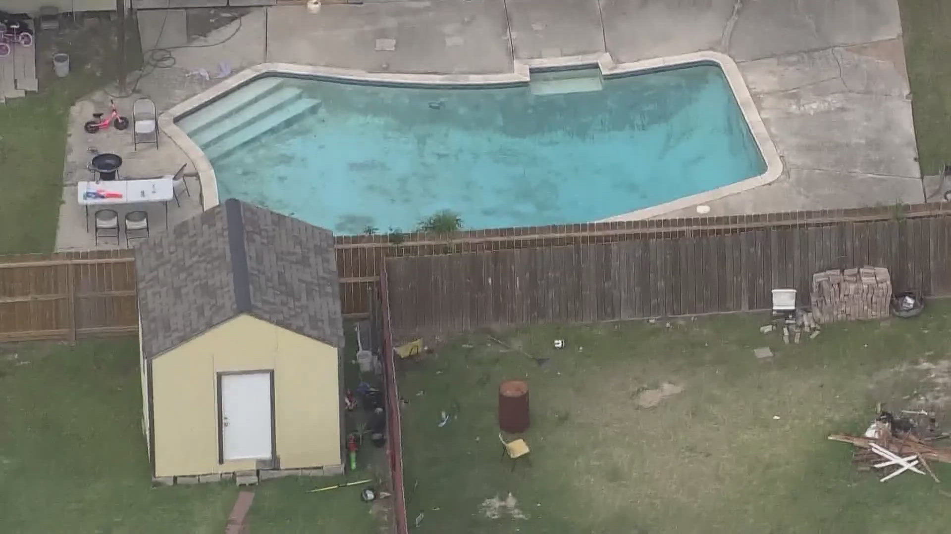 5-year-old child drowns in east Harris County neighbor's pool, sheriff ...