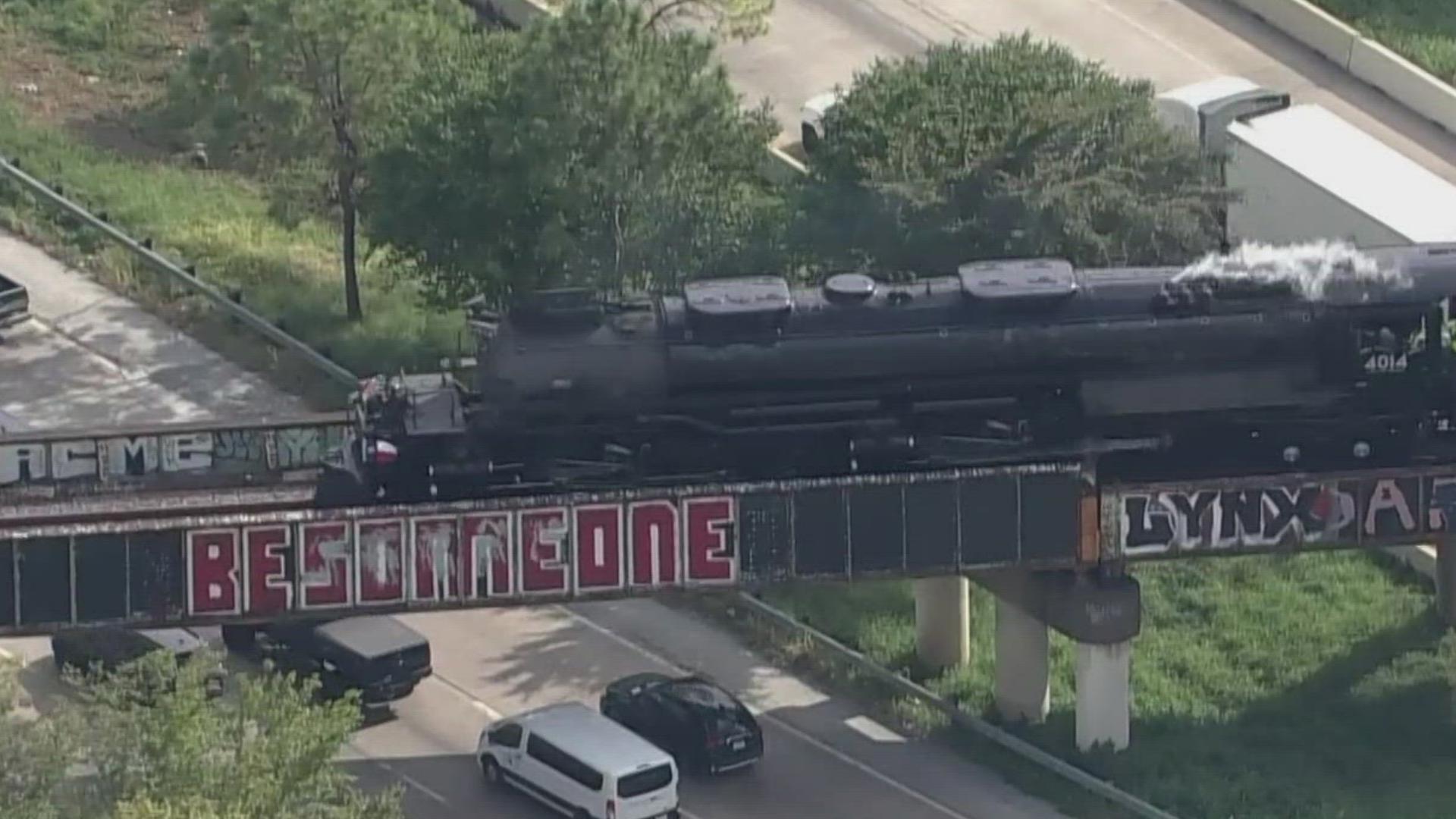World's largest operational steam locomotive stops in Houston | kvue.com