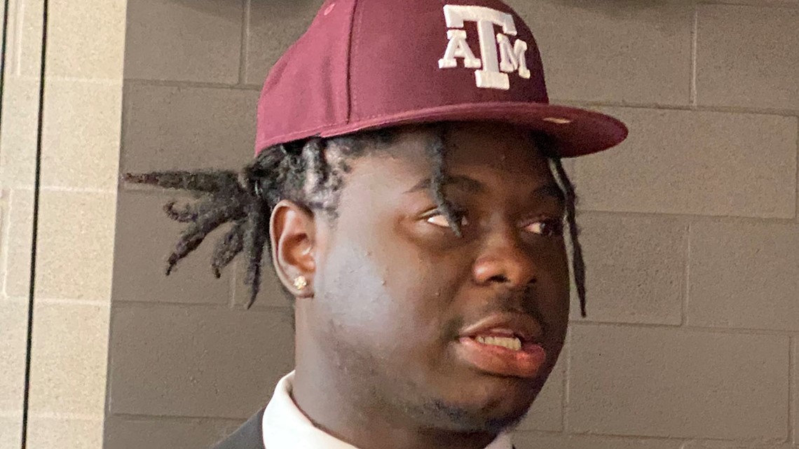 David Hicks commits to Texas A&M | kvue.com