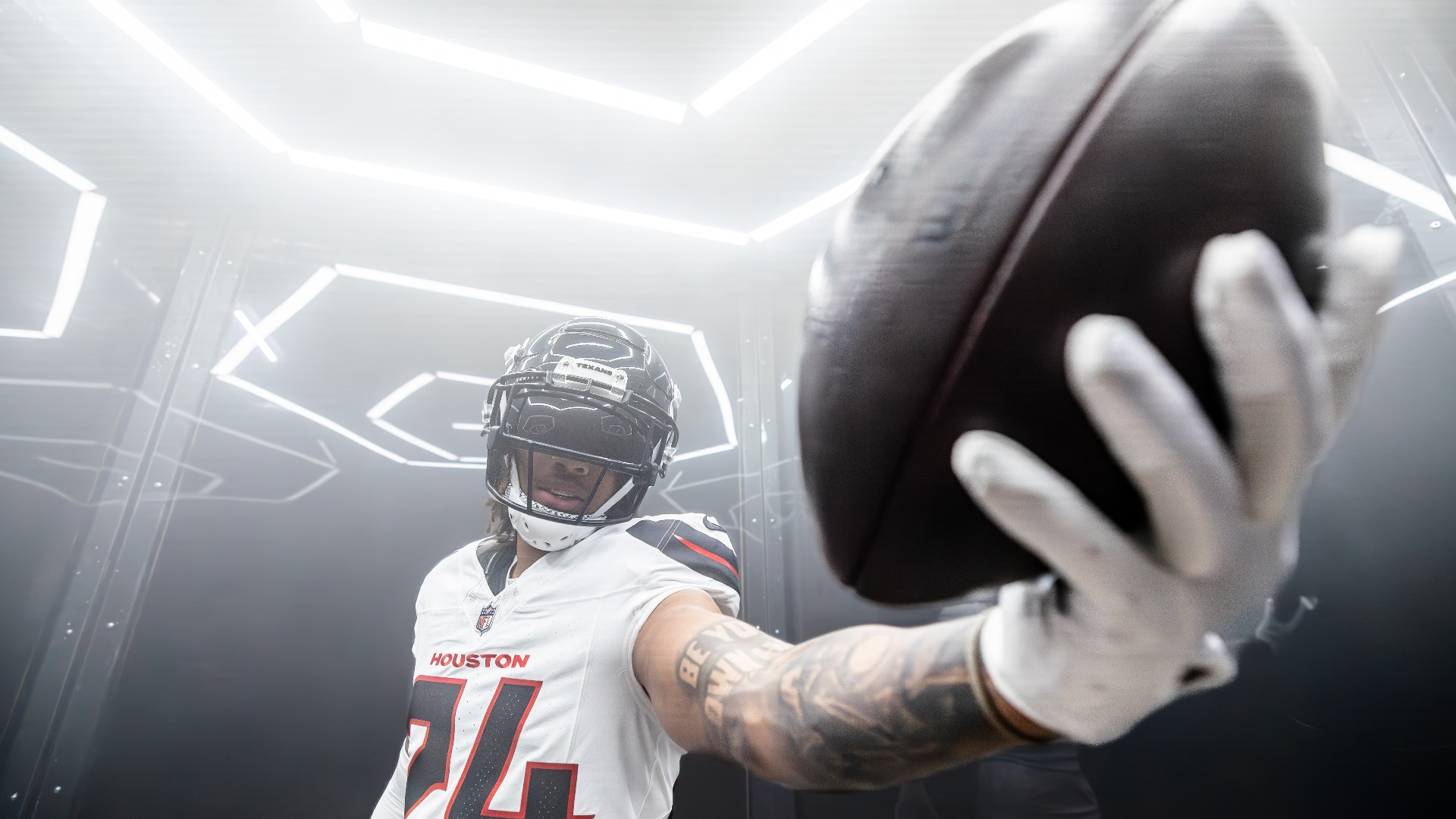 Texans unveil new uniforms, including jerseys, helmets | kvue.com
