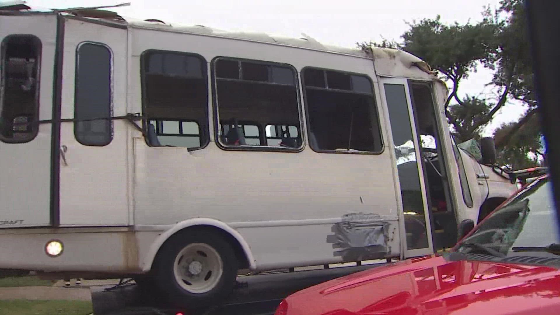Church bus crash in east Harris County, Texas | kvue.com