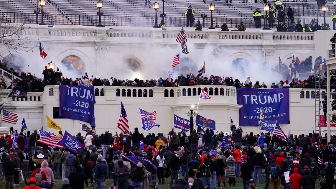 Capitol police Lt. Michael Byrd says he shot Ashli Babbitt | kvue.com