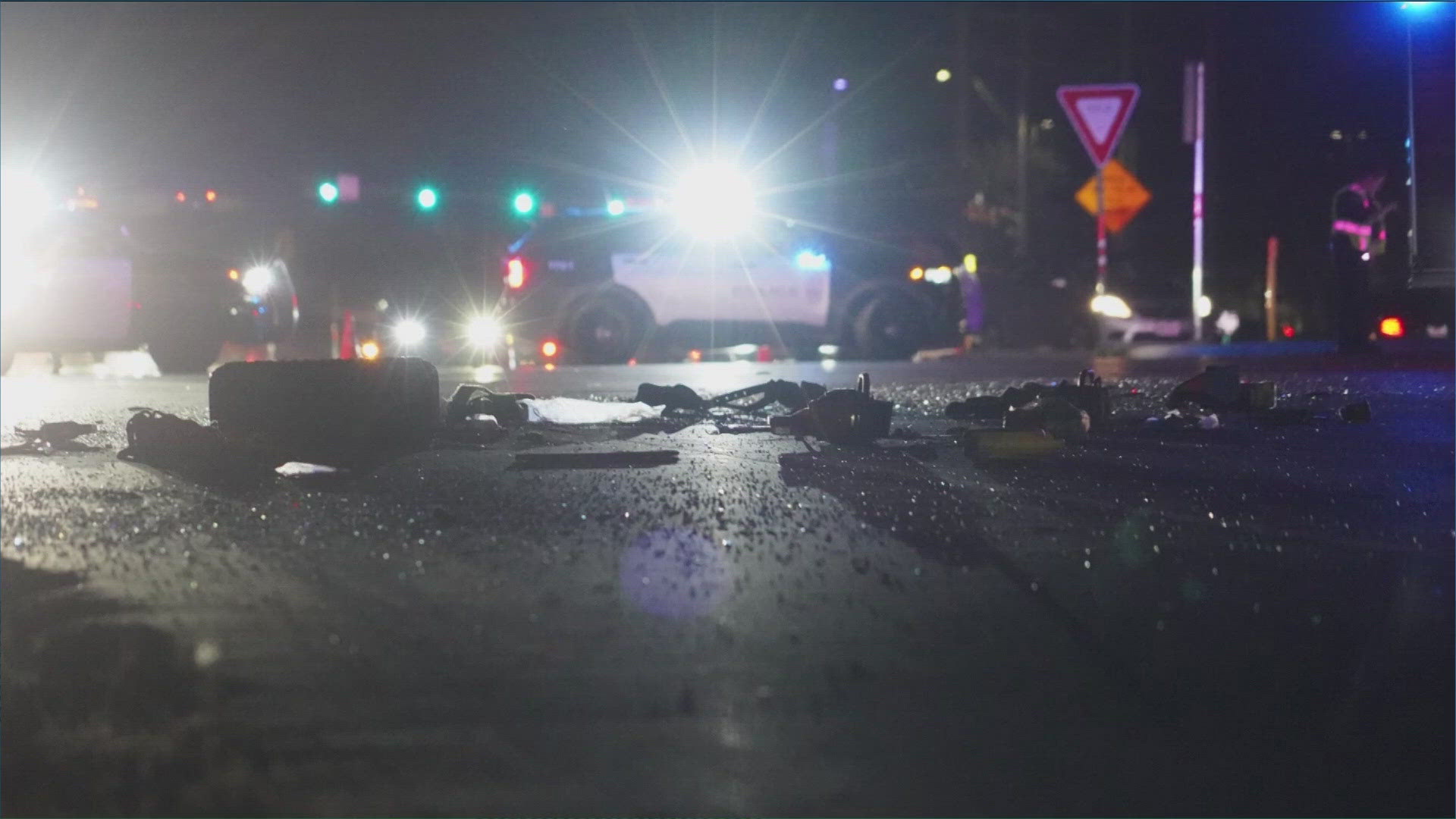 Multiple people ejected after crash in northwest Austin | kvue.com Multiple people ejected after crash in northwest Austin | kvue.com