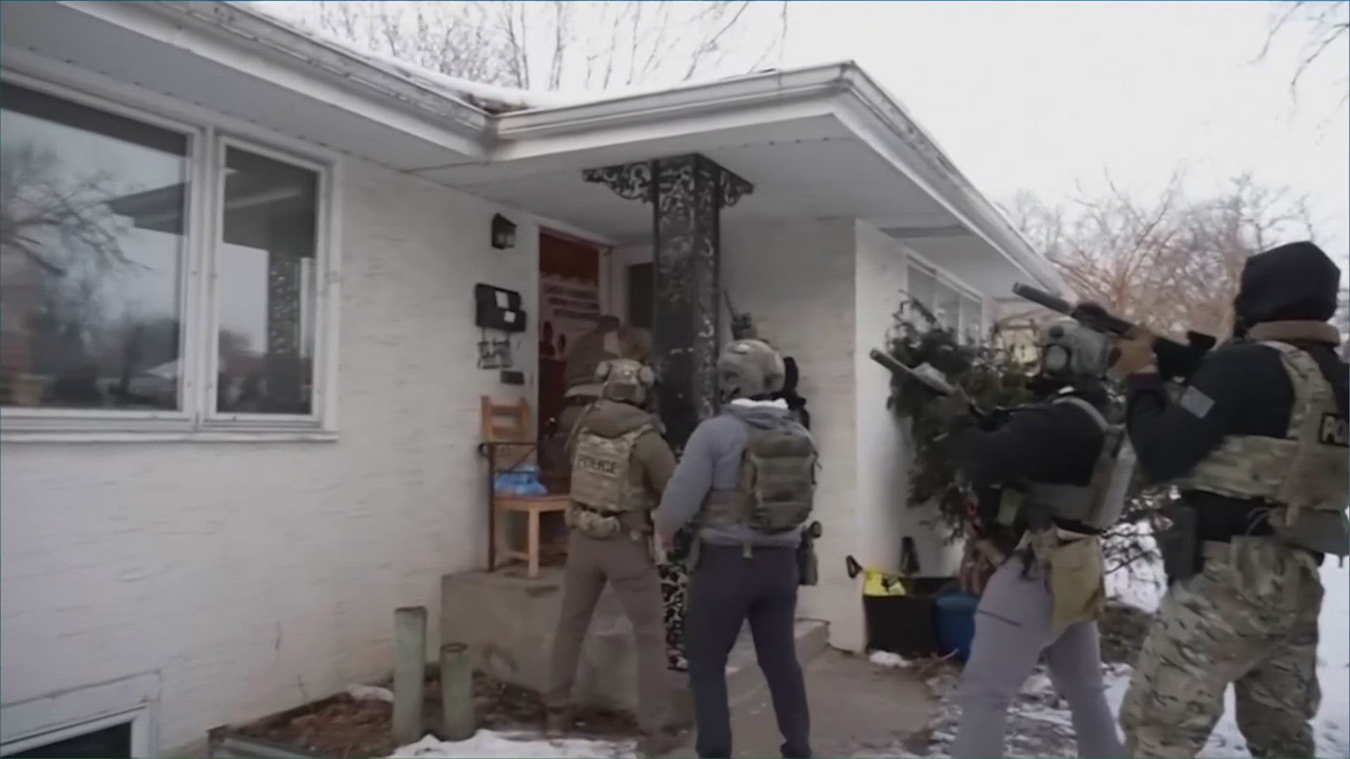 Anti-ICE protests intensify in Minneapolis 1 week after shooting | kvue.com