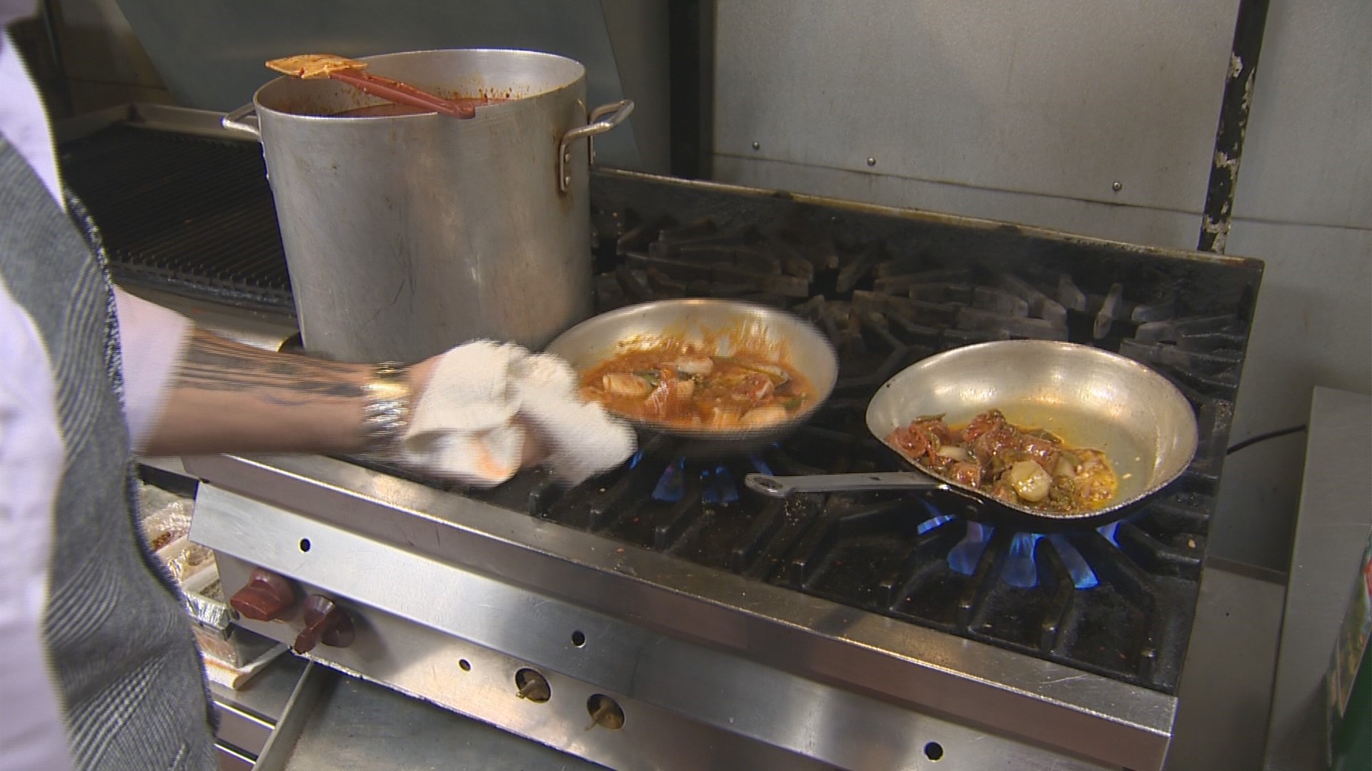 Foodie Friday: Reale's Pizza and Cafe serving up Italian dishes for ...