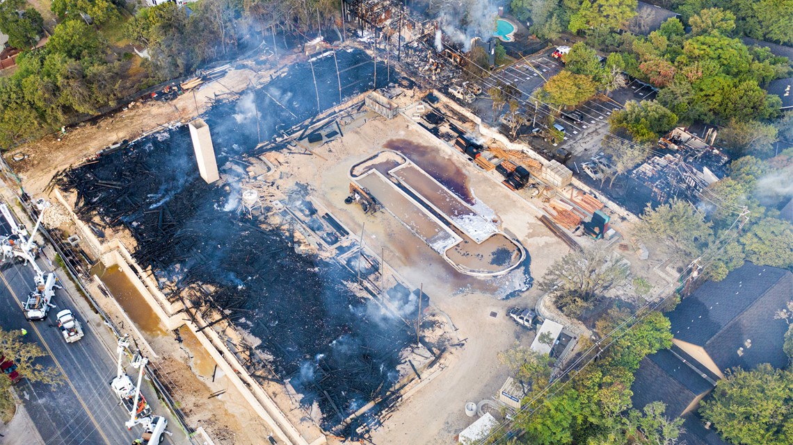 PHOTOS: Massive South Austin fire destroys 2 apartment buildings | kvue.com