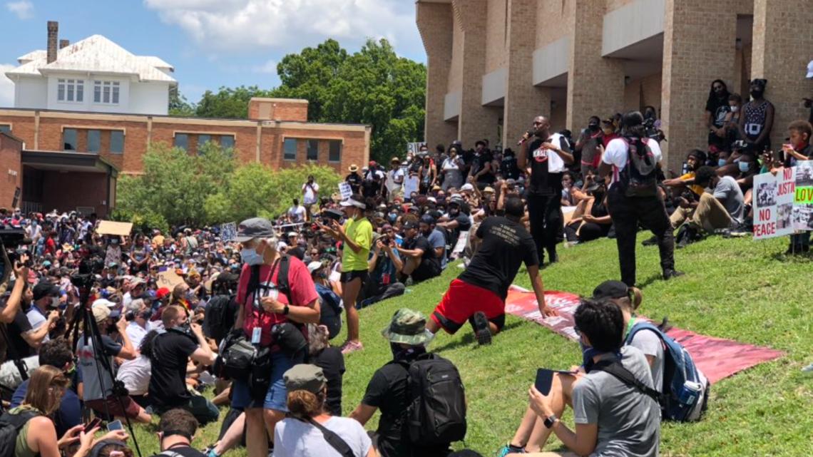 Austin protest updates: Protests continue for 10th straight day | kvue.com