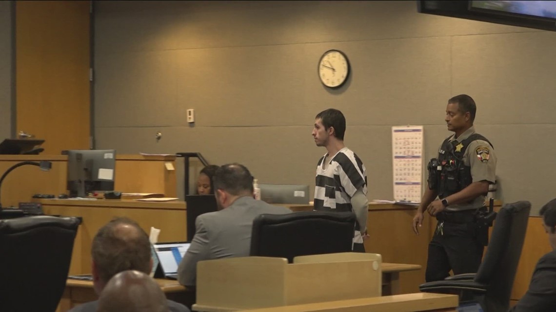 Gavin Roberts enters not guilty plea for Justin Haden murder | kvue.com