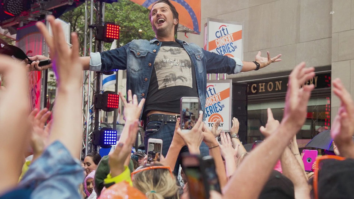 Luke Bryan joins lineup for 2026 iHeartCountry Festival in Austin ...