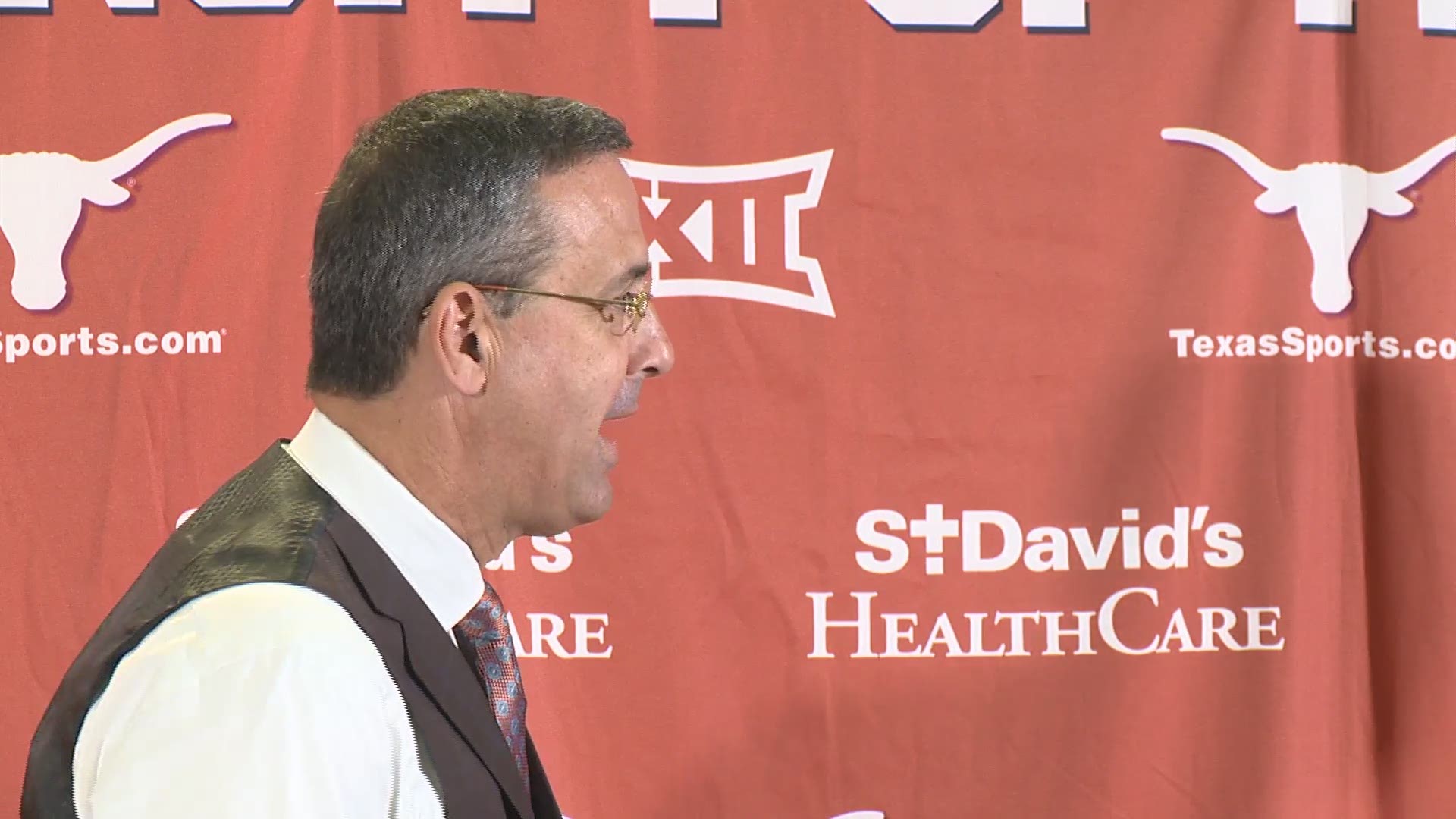 University of Texas welcomes new track coach Edrick Floreal | kvue.com