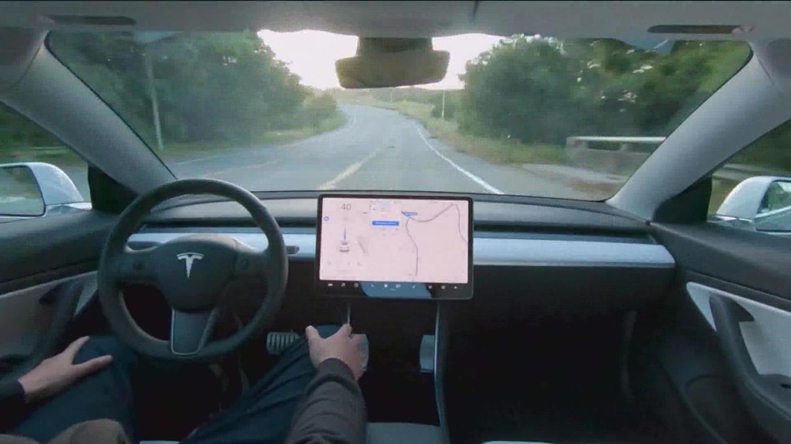 Tesla cars linked to hundreds of crashes in federal report | kvue.com