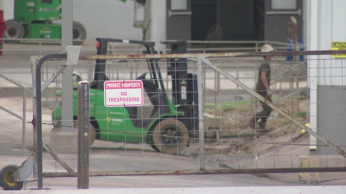 Travis County judge approves temporary injunction against Bastrop plant ...