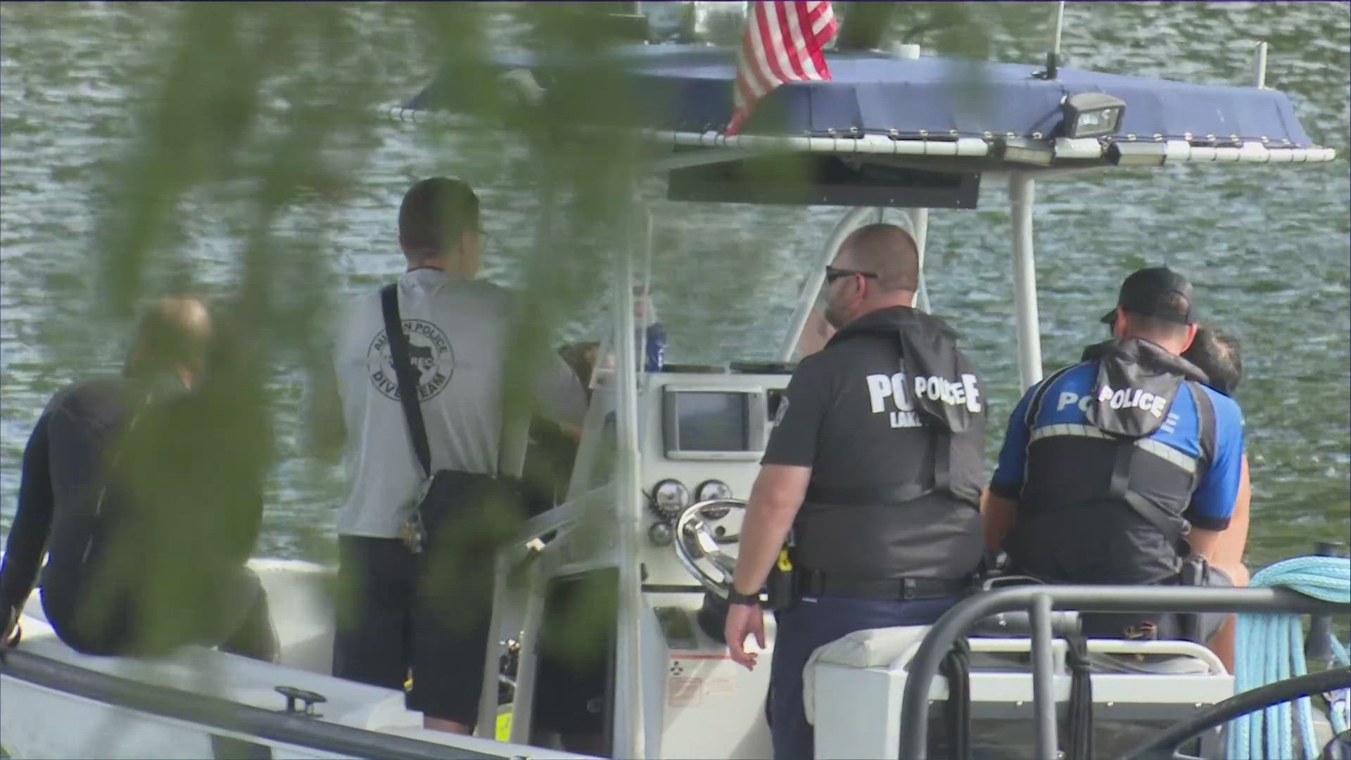 Body recovered after swimmer missing in Lake Austin | kvue.com