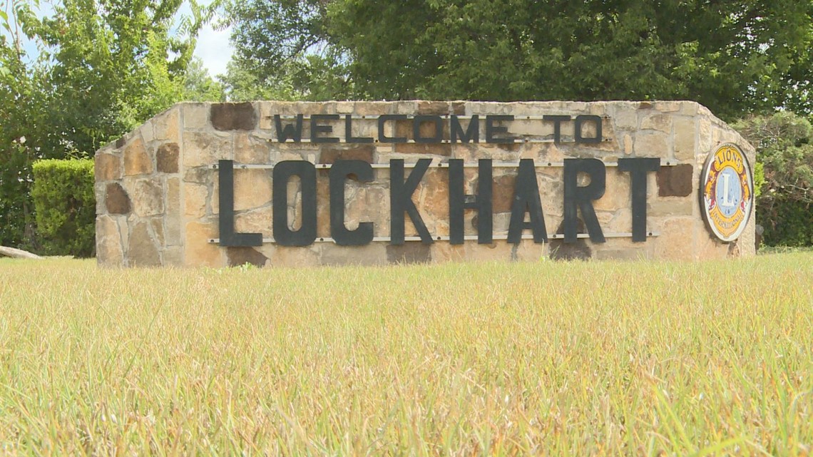Lockhart school board approves up to 8% pay raises for teachers | kvue.com