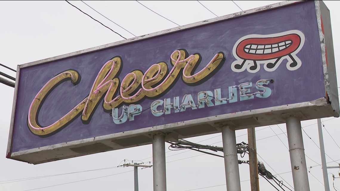 Struggling venue Cheer Up Charlies raising money in Austin, Texas ...