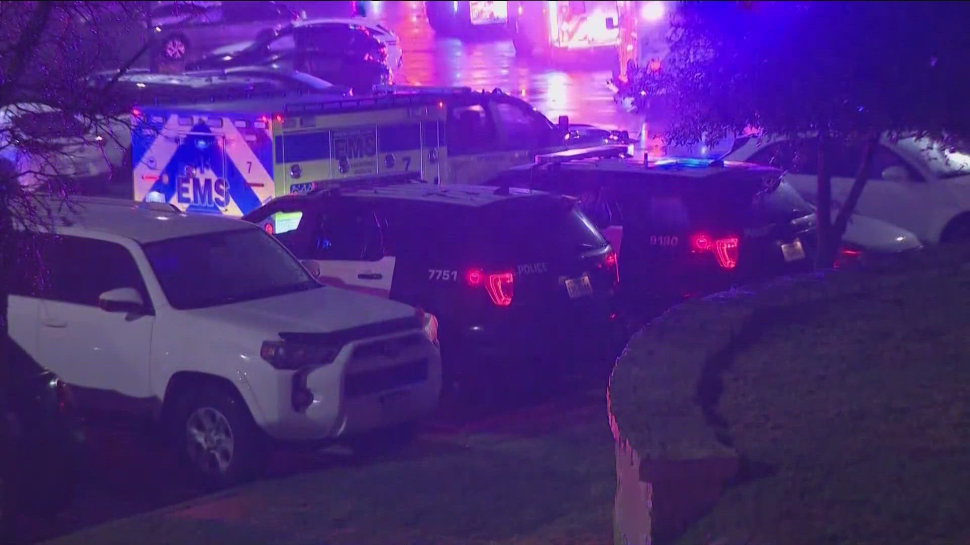 Police investigating homicide after 2 people found dead at southwest ...