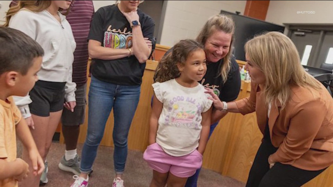 Jeni Neatherlin named new Hutto ISD superintendent | kvue.com