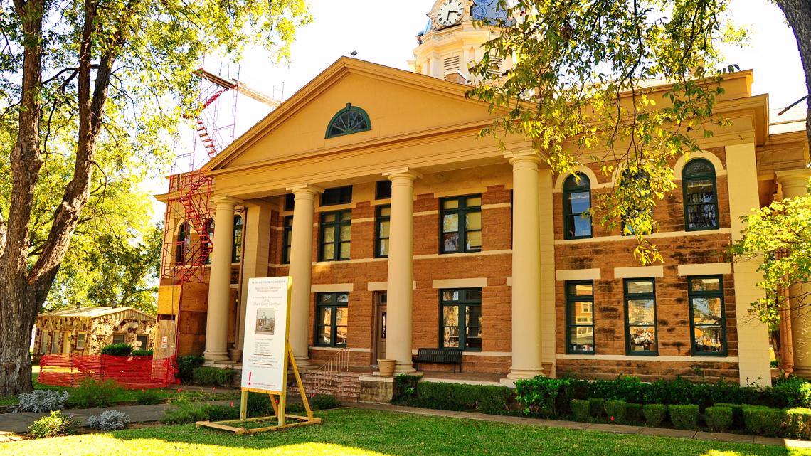 Historic Mason County Courthouse 'destroyed' by fire, suspect in ...