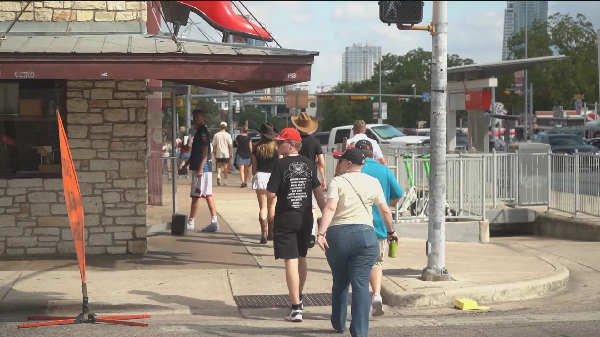 Voters in Austin still split on 'Prop Q' as early voting nears | kvue.com