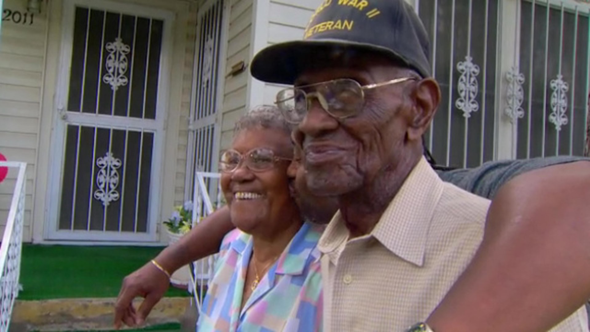 Richard Overton gets to stay in his home after $117K raised | kvue.com