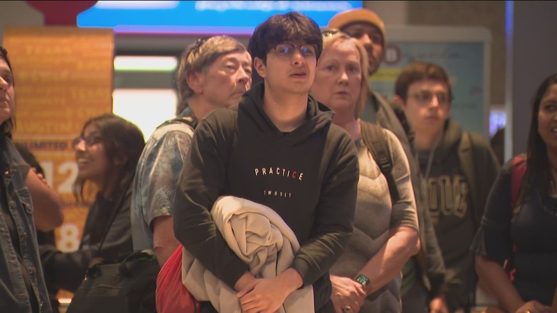 Austin's spring travel season to get busier following SXSW Day 3 | kvue.com