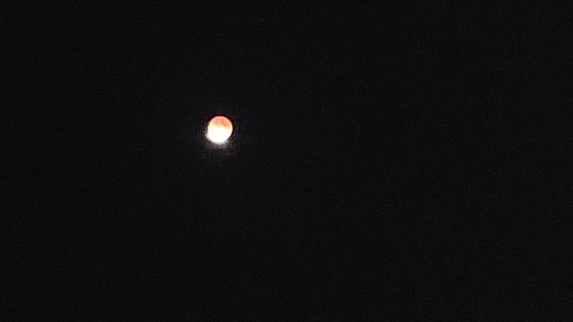 PHOTOS: Partial lunar eclipse - November 2021 | kvue.com