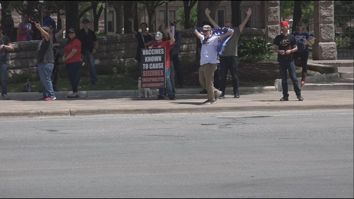 Ralliers gather at Texas Capitol to demand full reopening | kvue.com