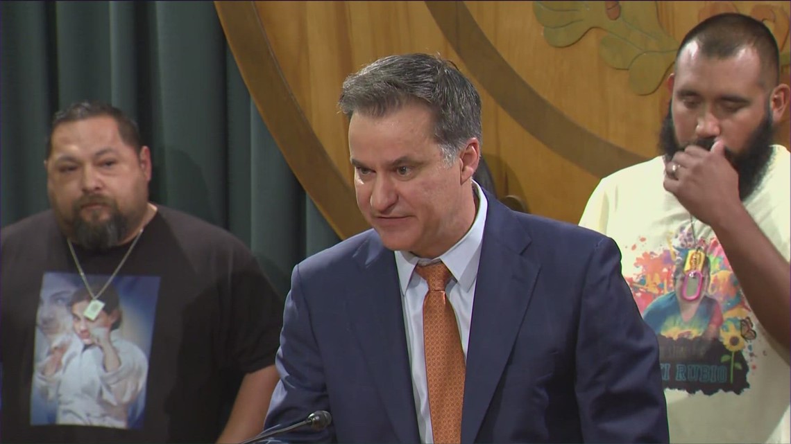 Lt. Gov. Dan Patrick tells State Sen. Roland Gutierrez not to talk ...
