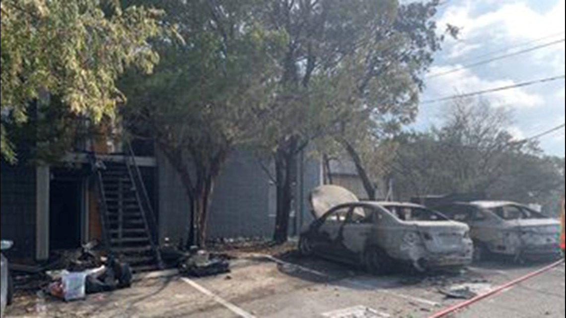 PHOTOS: Massive South Austin fire destroys 2 apartment buildings | kvue.com