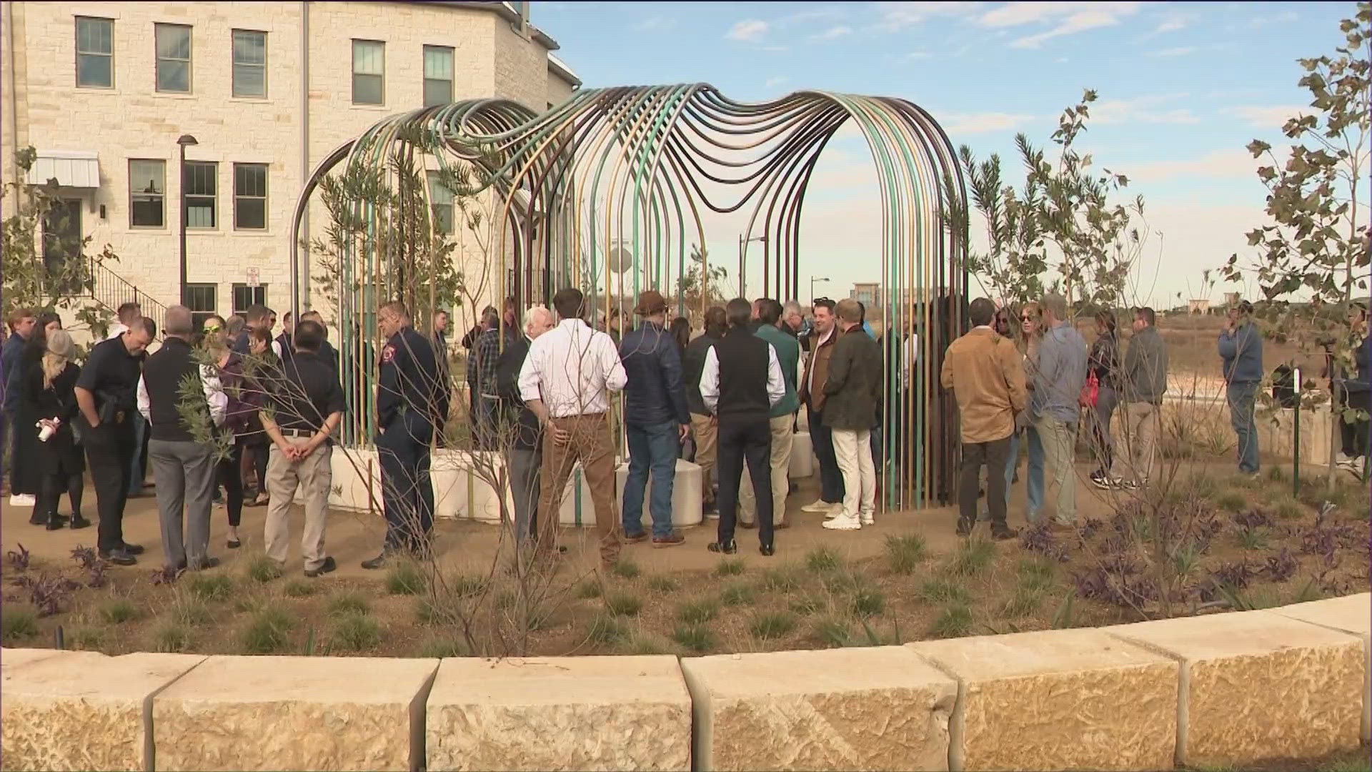 Northline in Leander debuts first public art installation | kvue.com