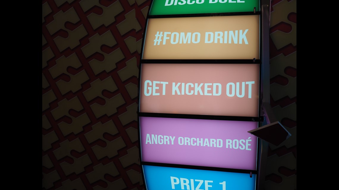 Wonder Bar in Austin is made for social media | kvue.com