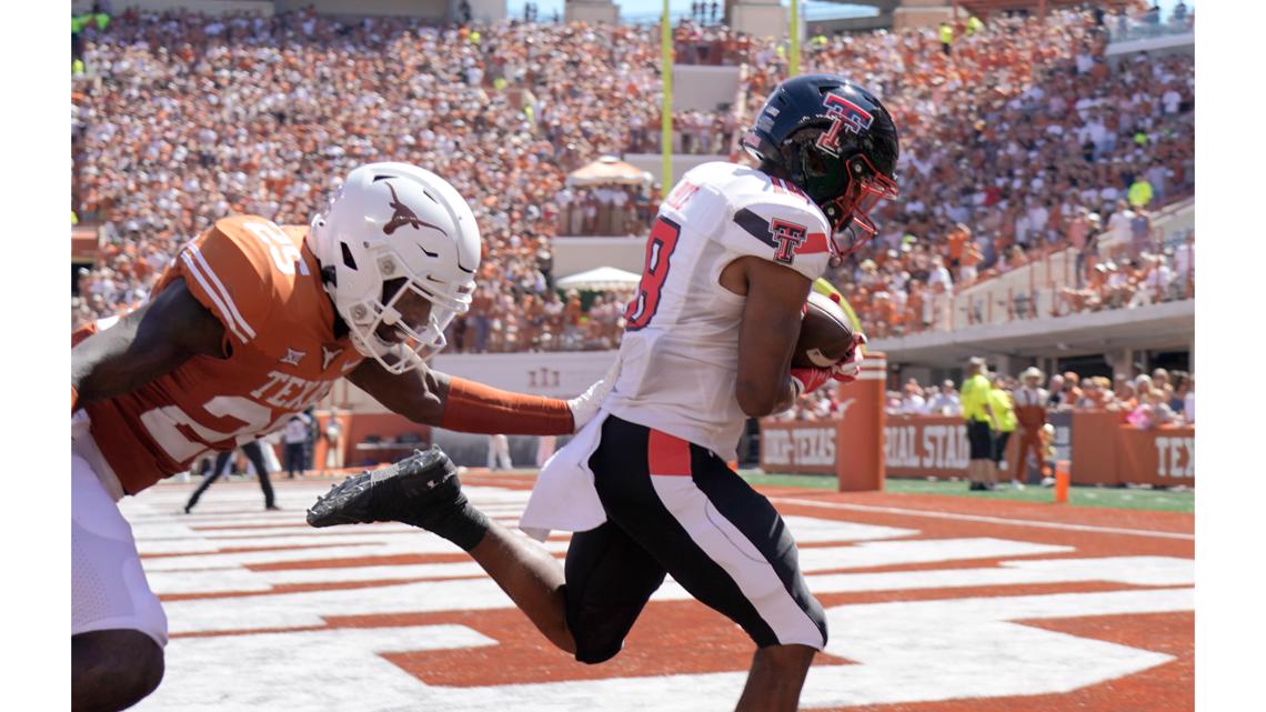 Texas Longhorns defeat Texas Tech Red Raiders, 70-35 | kvue.com